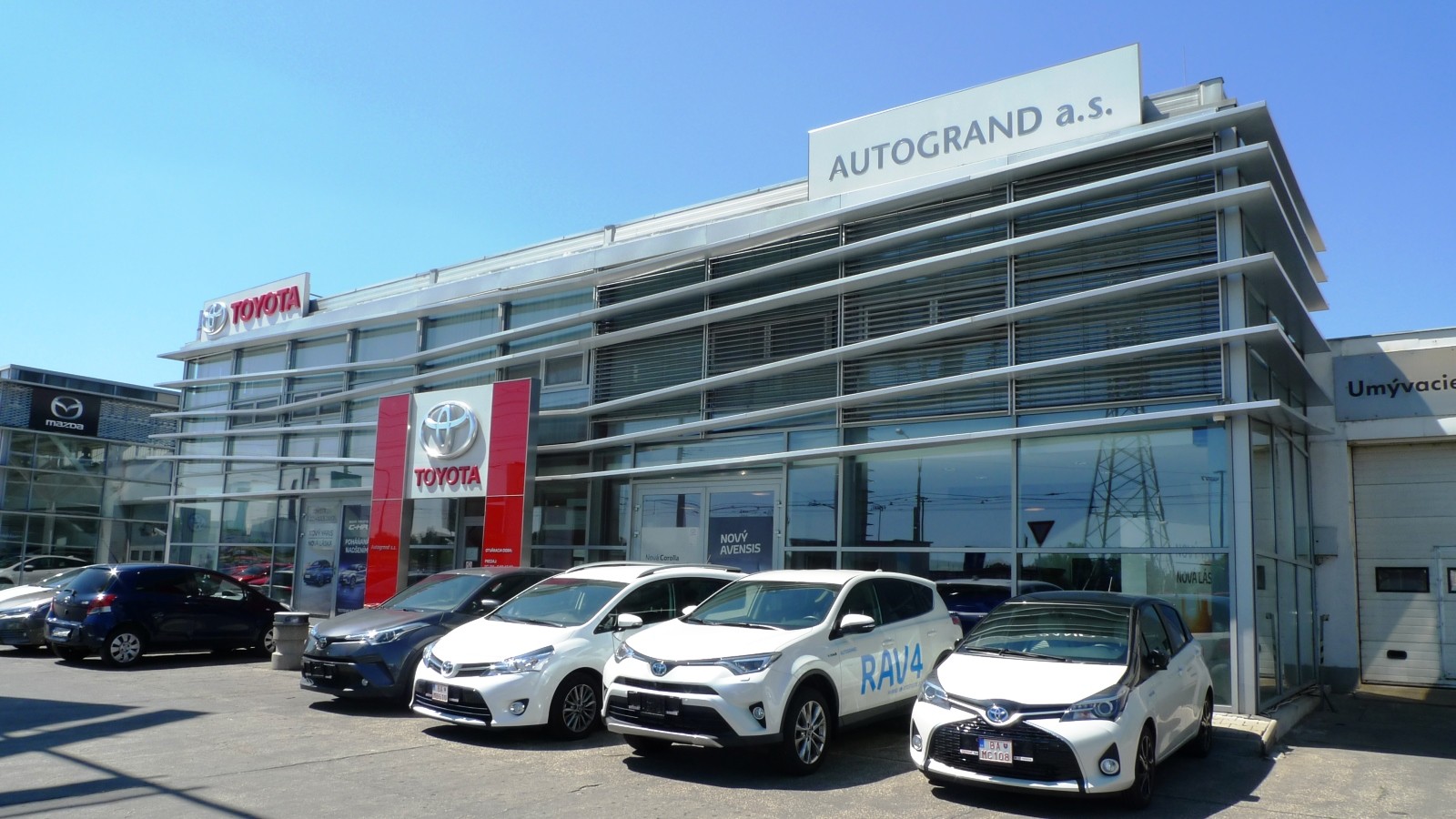 AUTOGRAND, a.s. - O nás - Toyota AUTOGRAND